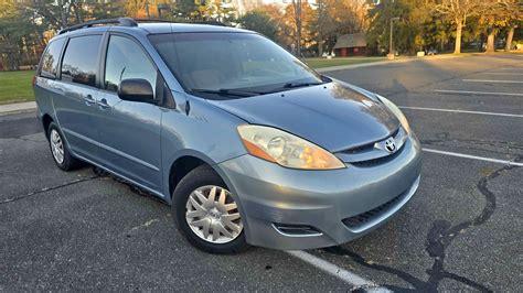 2006 Toyota Sienna · Le Minivan Cars And Trucks Bardonia New York