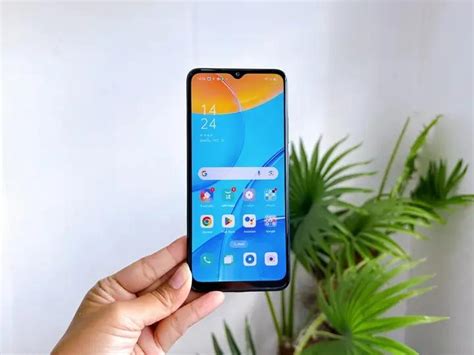 โทรศัพท์มือถือราคาเบาๆ Oppo A15 Ennxo