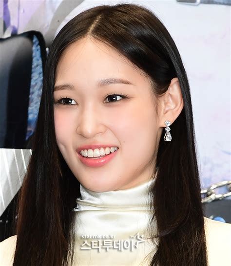 포토 애니 보조개 매력