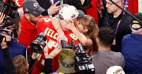 Travis Kelce Gushes Over Post Game Partying With Taylor Swift