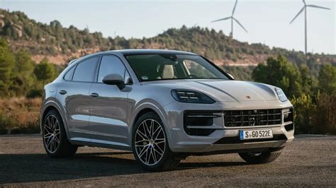 전기차 이길까 포르쉐 카이엔 E 터보 하이브리드 출시 가격 2억 1 050만 원 부터 카인포유