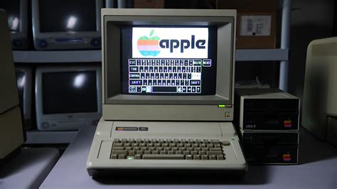Retro Apple Computer Wallpaper Look Great On My Mac And Iphone Retro Apple Computer Wallpaper Look Great On My Mac And Iphone