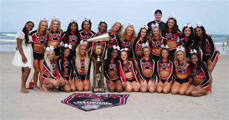 University Of Louisville Cheerleaders Win 9th Straight National
