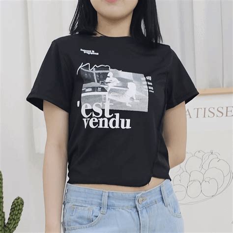 엘프클로젯 사선 언발란스 포인트 티셔츠 에이블리