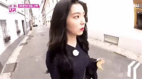 영자형 인기순이나 조회순 정렬 기능 만들때 까지 숨참음 마이너갤 윤아저장소 kgirls