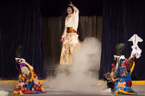 Takiyasha Hime Enjoy Kagura In Kitahiroshima Cho