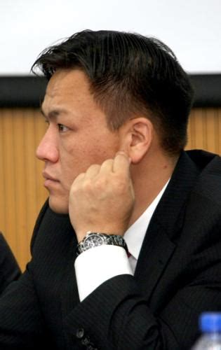 Нийгмийн хамгааллын салбарт туршлага дутах сайд