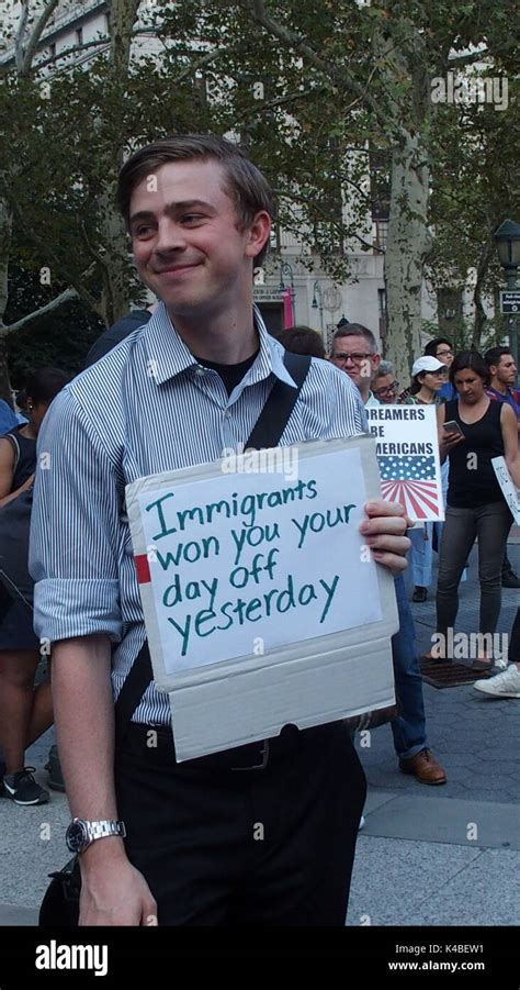 New York New York Usa 5th Sep 2017 Daca Protest In Foley Square