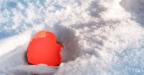 Любовний гороскоп на тиждень яким знакам зодіаку пощастить від 24 лютого до 2 березня Читайте