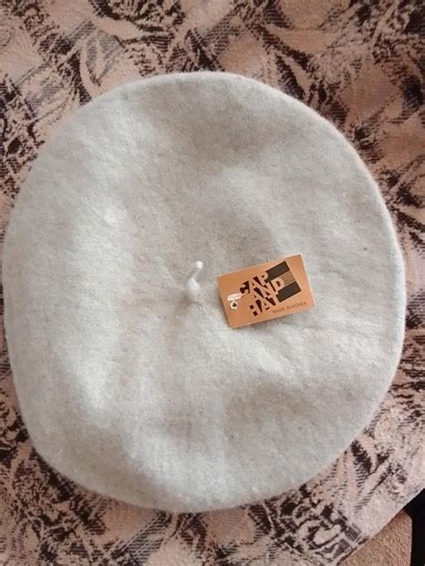 Берет — ціна 200 грн у каталозі Берети Купити аксесуари за доступною ціною на Шафі Україна