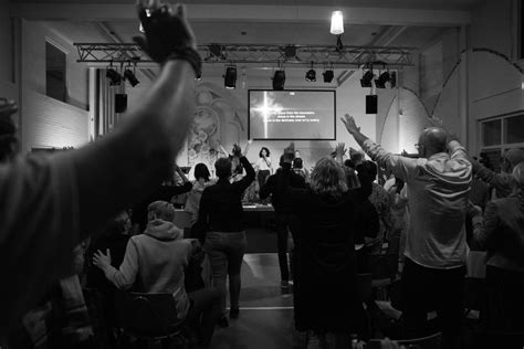 Daniël Van Deutekom Ziet Veel Mensen Die Wel Naar De Kerk Gaan Maar Alsnog Ziek Zijn Ik