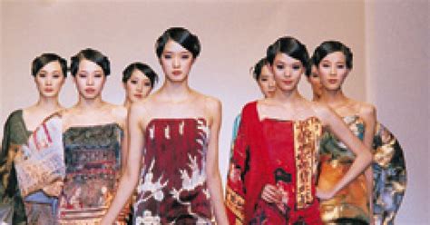 프리 앙드레 김 패션쇼 상하이에서 개최