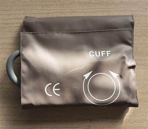 Patient Type Adult Cuff Range In Cm 20 Cm Nylon Reusable Nibp Cuff