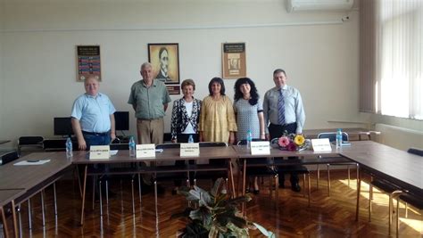 ВТУ Стопански факултет Успешна защита на дисертационен труд