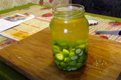 Настойка из грецких орехов на водке (рецепты и применение от болезней)