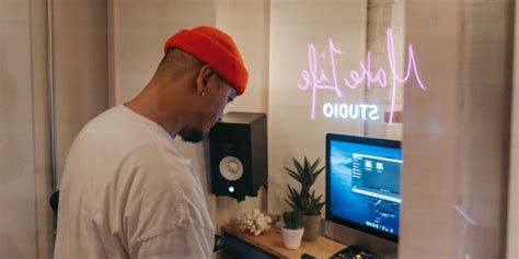 10 Things You Never Knew You Could Do With A USB Flash Drive Make Tech Easier