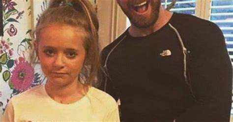 Protective Dad Makes Daughter Wear T Shirt Featuring Picture Of Him Flexing His Muscles To Scare