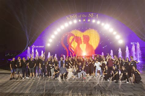 Gabrielle Chuyu Tan On Linkedin Recap Of My Year Of Cat In Beautiful Vietnam Hundreds Of Days And…