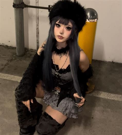 Pin By Kimora Jenkins On Stargirl Pretty Outfits Short Black Hairstyles Cute Outfits