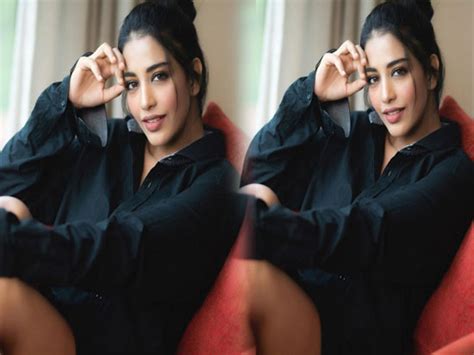 Daksha Nagarkar Latest Insta Pics