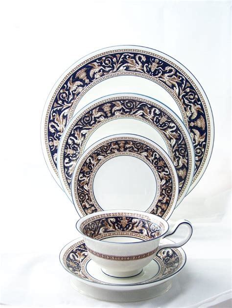 Wedgwood Florentine Pattern China Set Kellys Collectibles