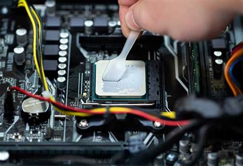 How To Clean Thermal Paste Off CPU Safely And Reapply