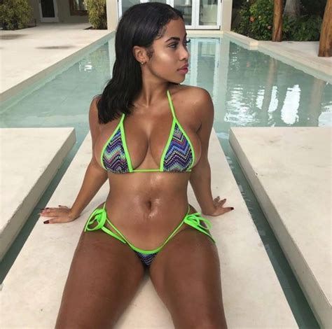 Yasmine Lopez Topless And Sexy 52 Pics Videos The Fappening