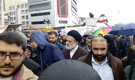 راهپیمایی 22 بهمن 97حضور فرزندان امام خامنه ای در راهپیمایی عکس تسنیم