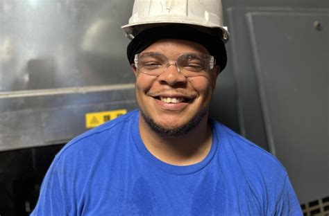 Government Highlights New Millwright Apprentice Tnn
