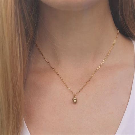 Tiny Acorn Necklace Vintage Acorn Outer Layer