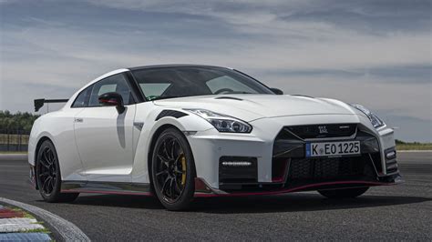 2021 Nissan Gt R Preview Track Edition Gone But Bayside Blue Remains