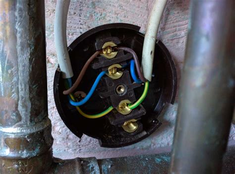 Everything You Need To Know About Junction Boxes For Hardwiring