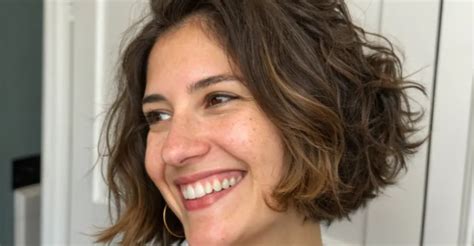 10 Volume Boosting Hairstyles Perfect For Fine Hair Momskoop
