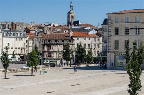 Niort Map Of Niort 79000 France