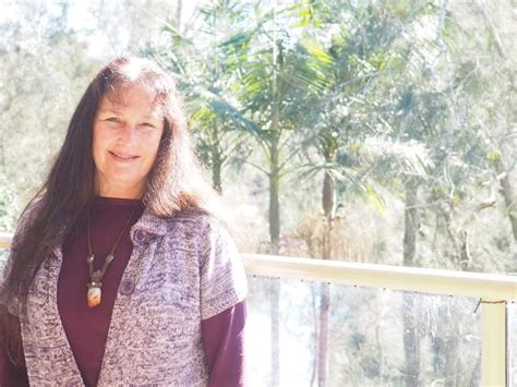 Meet Lea Bailey Midwife Registered Nurse And Calmbirth® Practitioner Brilliant Online