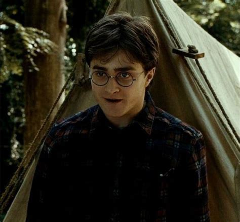 Создать мем гарри поттер и дары смерти 2 гарри поттер колдует Гарри Поттер Картинки Meme