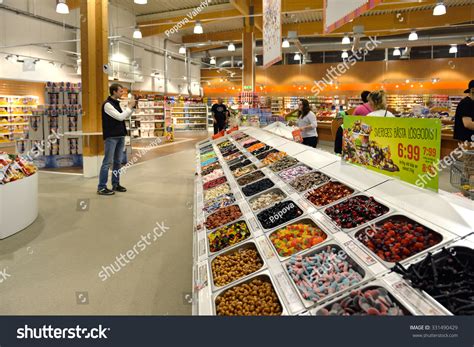 Haparanda Sweden July 12 2015 Candy Stock Foto 331490429 Shutterstock