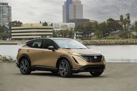 Ariya Nissans New All Electric Crossover The Ev Report