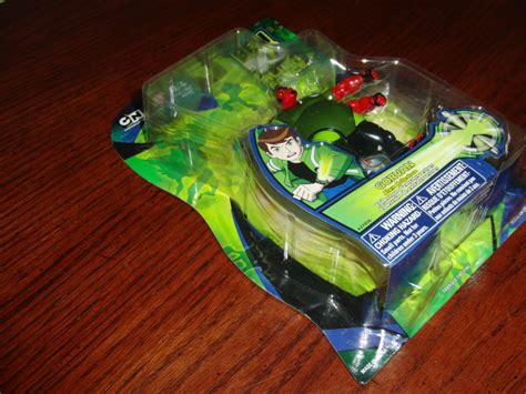 Ben 10 Alien Force Gorvan 4 Figure Bandai 2009 New Alien Collection