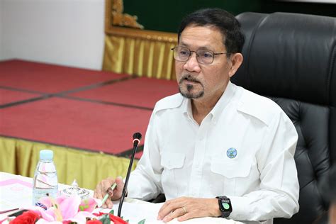 រូបភាពសកម្មភាព ឯកឧត្ដម ទេព នីថា អគ្គលេខាធិការ គ ជ ប ដឹកនាំកិច្ចប្រជុំណែនាំ