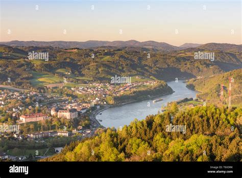Grein View To Town Grein River Donau Danube Region Strudengau