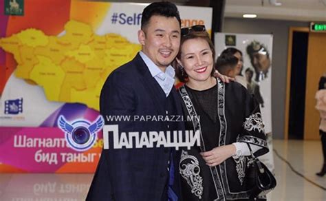 Хаана ч хамтдаа Ууганаа Уянга хоёр