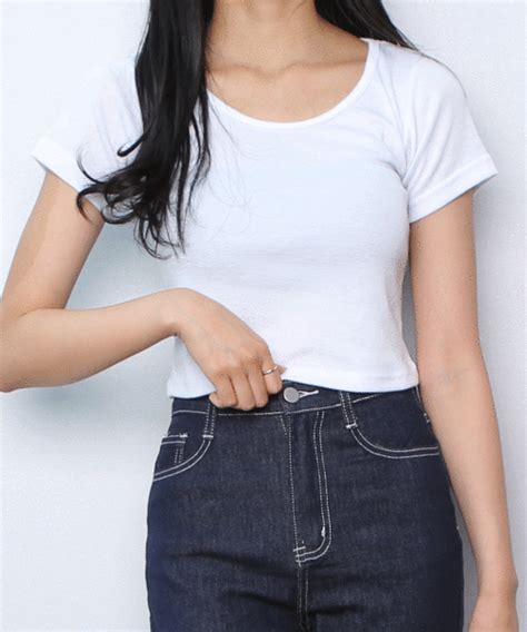 신디 무지 반팔 크롭티 파라노말샵 에이블리