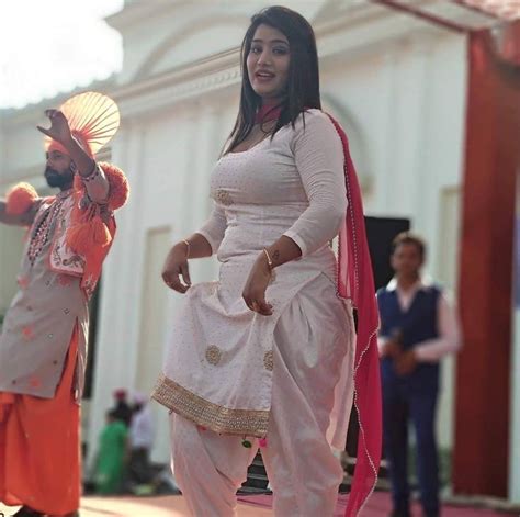 Funny Duniya तलाक़ दूँगी लेकिन मेरी भी एक शर्त है जब मैं रात को घर