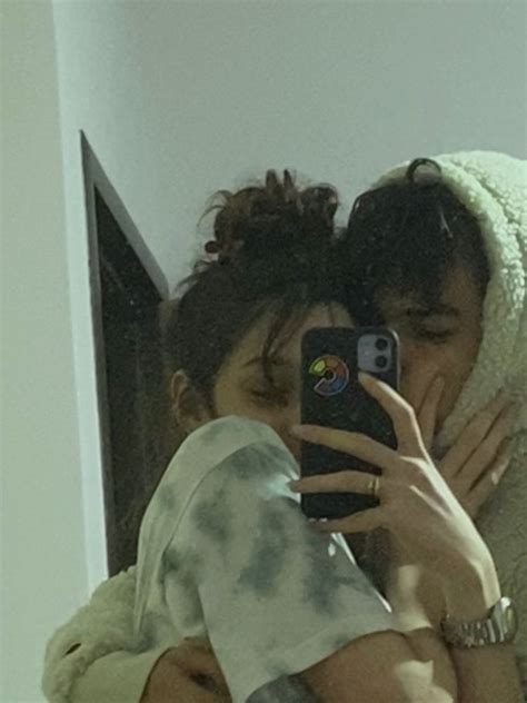 Couple Kiss Mirror Selfie At Makayla Hampton Blog