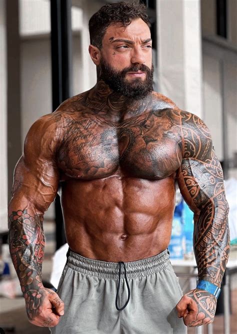 Muscle — Marco Sarcone Armporn