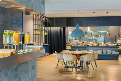 Courtyard By Marriott Amsterdam Amsterdam Hotel Reviews Rooms