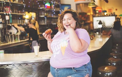 Magic Alexander Corissa Enneking An Der Bar