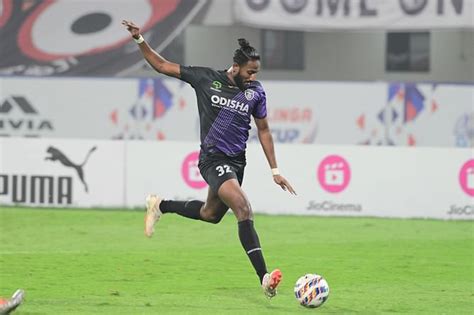 Vignesh Dakshinamurthy News Biography And Football Stats