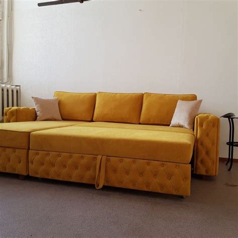 Каретная стяжка на диване | Home decor, Furniture, Decor